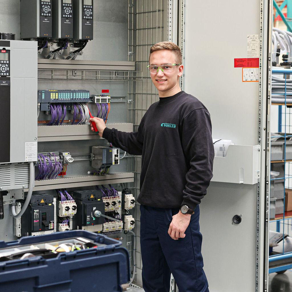 Automatikerin und Automatiker EFZ | Berufsbildung | Bühler