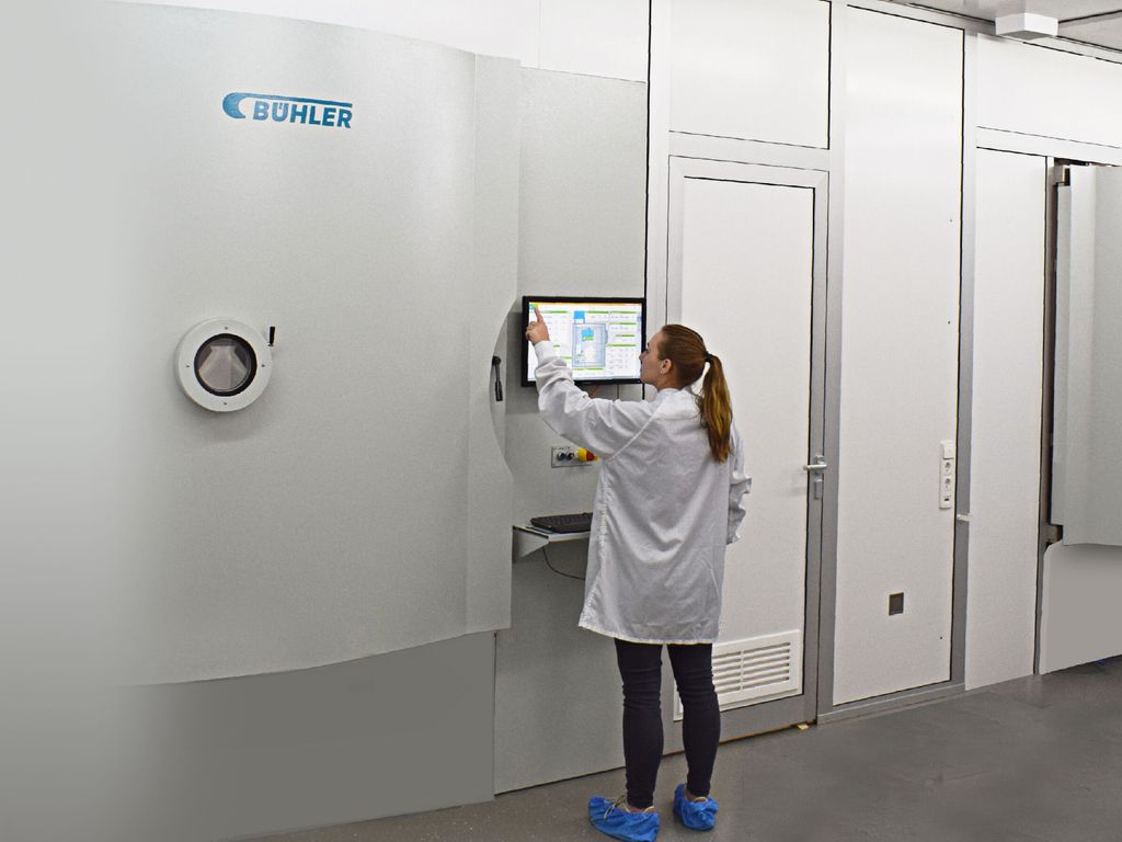 Upgrades and Retrofits for Coating Machines | Bühler Leybold Optics
